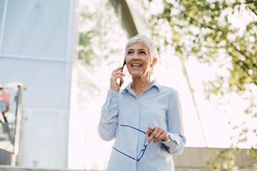 lady talking on phone